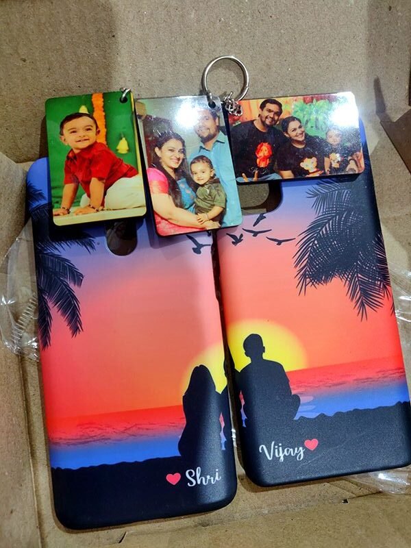 Sunset Beach Couple Case Back Covers | ShopperShine