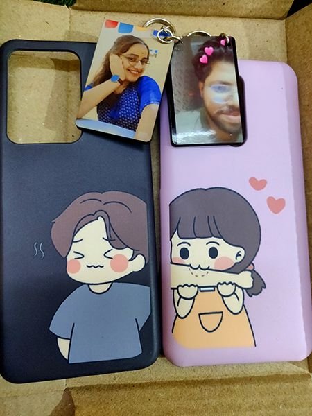 Girl Biting Boy Couple Case Back Covers | ShopperShine