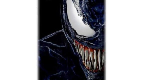 Venom Half Face Slim Case Back Cover | ShopperShine