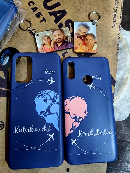 Travel around World Couple Case Back Covers | ShopperShine